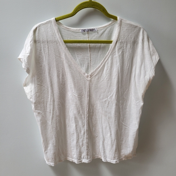 Michael Stars | Tops | Michael Stars White Vneck | Poshmark